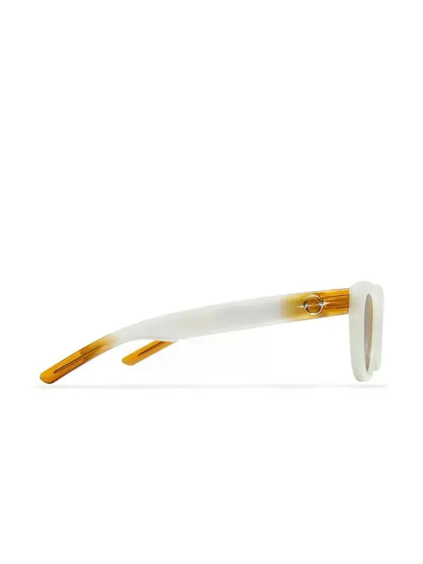 GENTLE MONSTER Monochrome Cat-eye Sunglasses