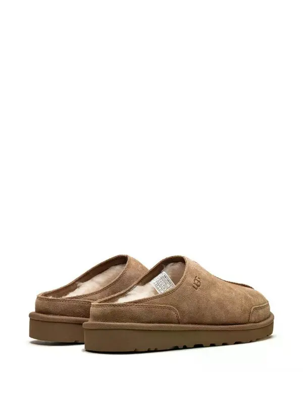 UGG Marcman Slipper - Brown