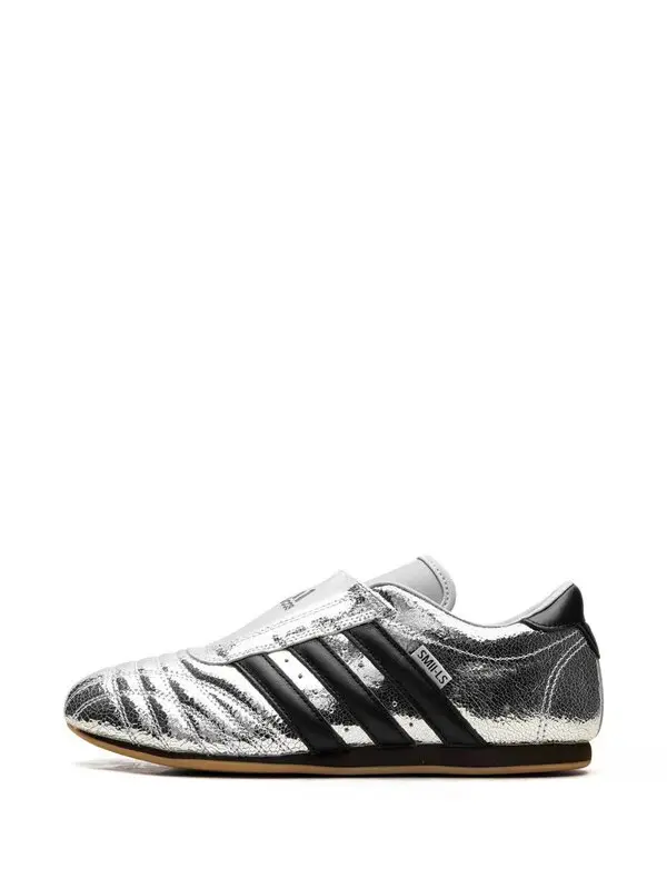 Adidas Originals -tone Slip-on Sneakers