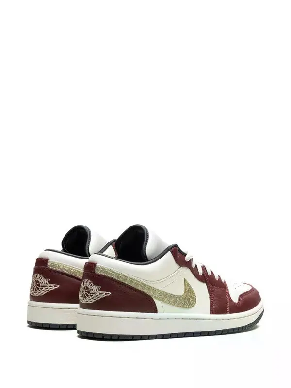 JORDAN Air 1 Low Sneakers - Red