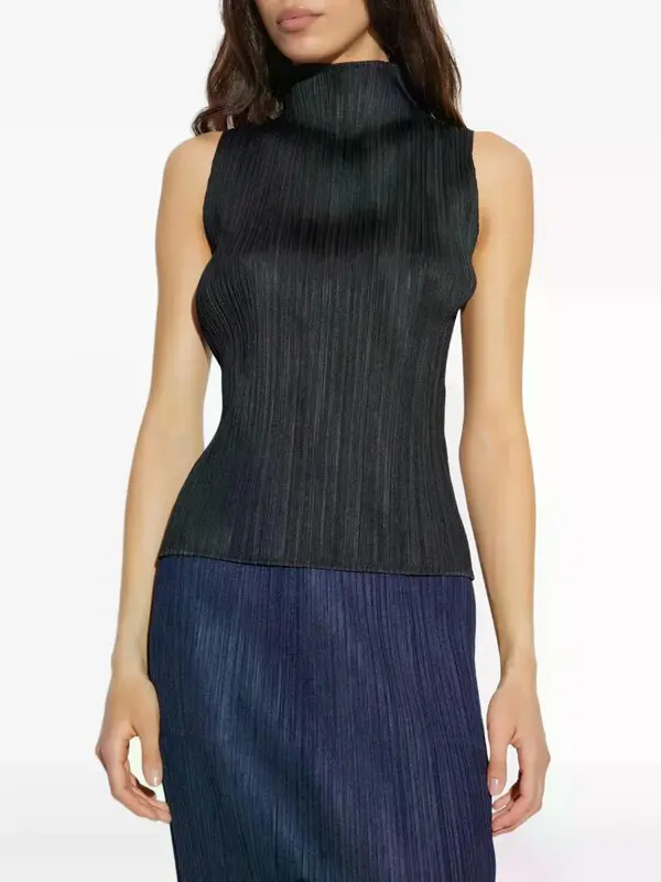 Issey Miyake Sleeveless High Neck Top - Black