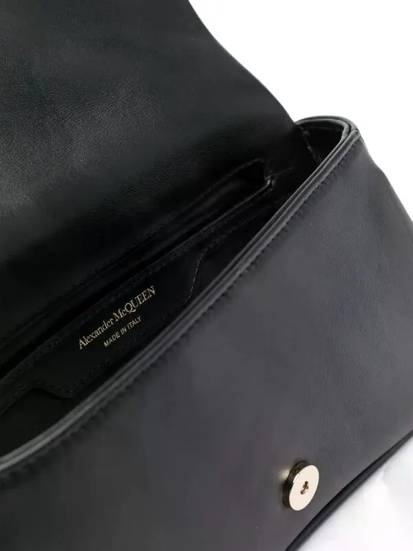 Alexander McQueen Seal Cross Body Bag - Black