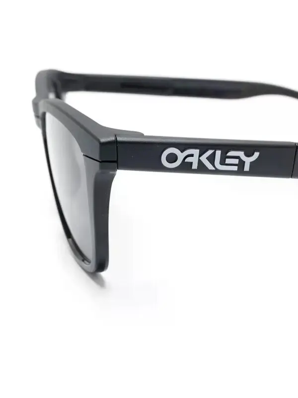 Oakley Frogskins Sunglasses - Black