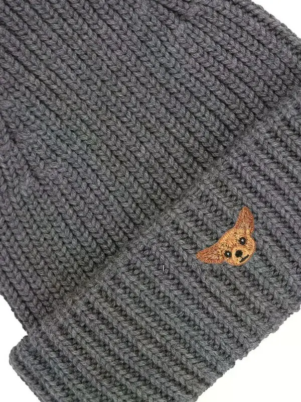 PELO FOUNDATION Dog Appliqué Beanie - Grey