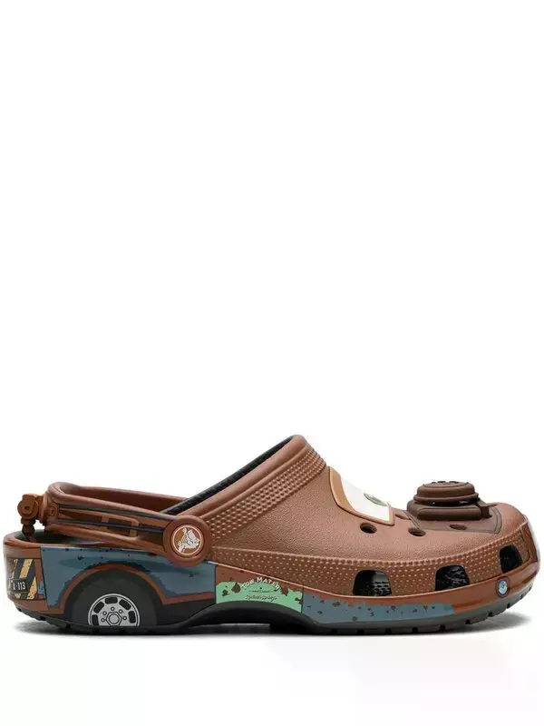 CROCS Graphic Clogs
