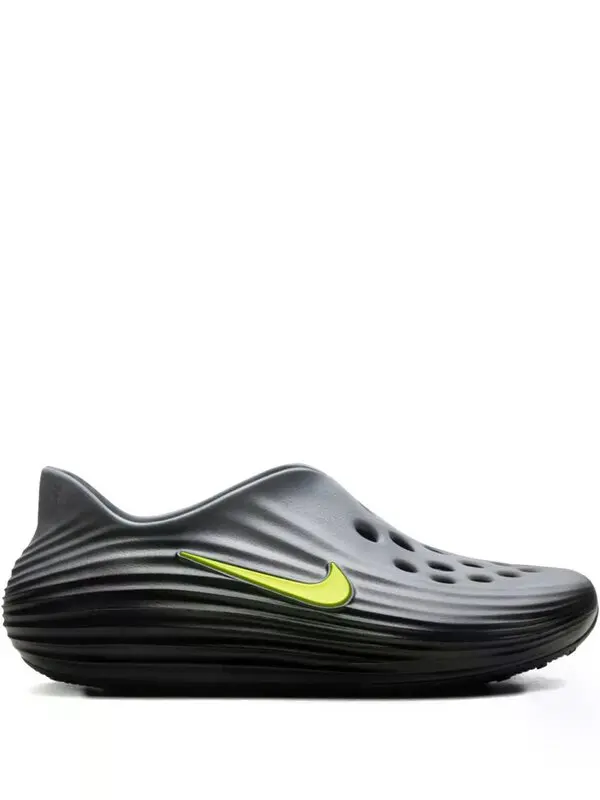 Nike Reactx Rejuven8 Sneakers - Black