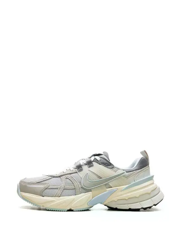 Nike V2k Run Metallic Platinum Sneakers - Neutrals