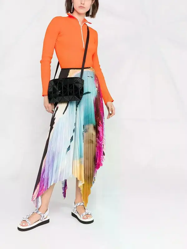 Issey Miyake Carton Crossbody Bag - Black