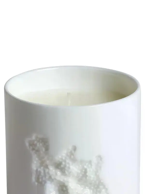 1882 LTD Dissolve Embossed Candle