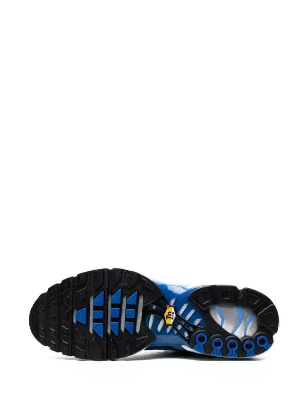 Nike Max Plus Light Streaks Sneakers