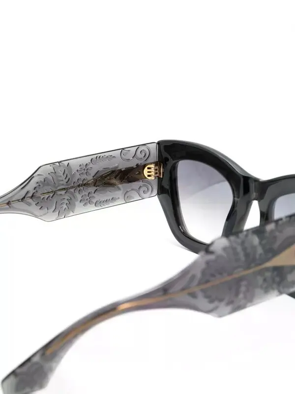 Etro Logo-engraved Cat-eye Sunglasses - Grey