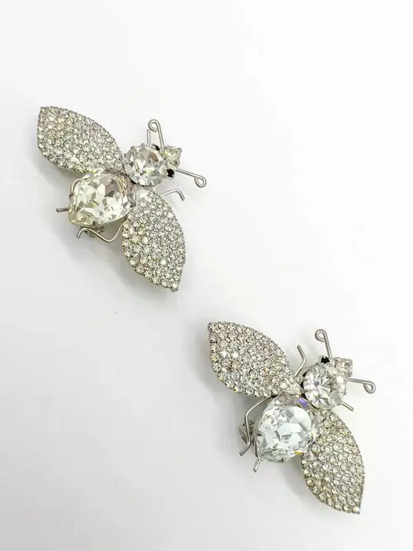 JENNIFER GIBSON JEWELLERY Vintage Crystal Bee Statement Earrings - Silver