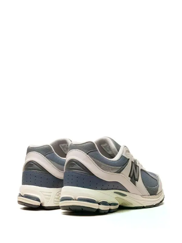 NEW BALANCE X Atmos 2002r Cybernetics Blue Sneakers - Neutrals
