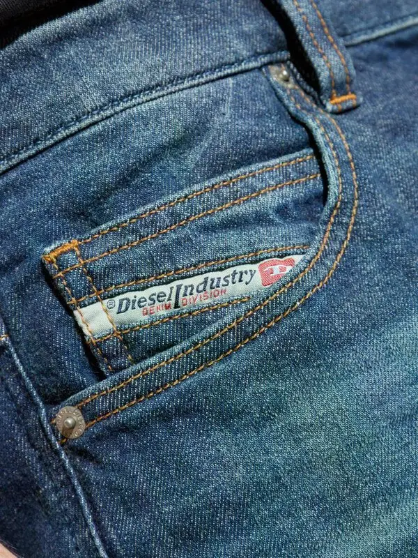 DIESEL® D-vyl Tapered Leg Jeans