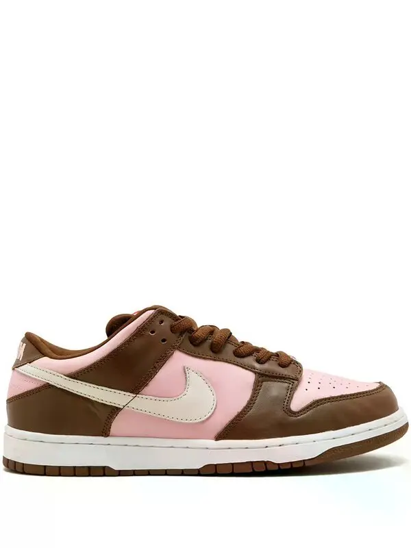 Nike Dunk Low Pro Sb Sneakers - Pink