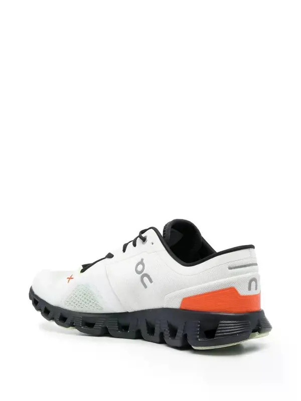 On Cloud X 3 Sneakers