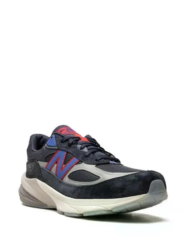 NEW BALANCE X Ronnie Fieg 990v6 Musa Madison Square Garden Navy Sneakers - Blue
