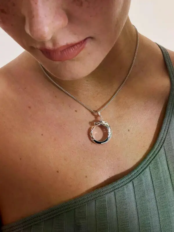 John Hardy Sterling Naga Blue Sapphire Pendant Necklace