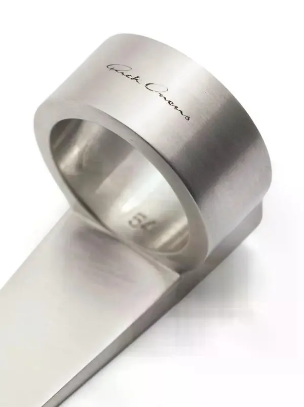 Rick Owens Logo Engraved Ring - Silver