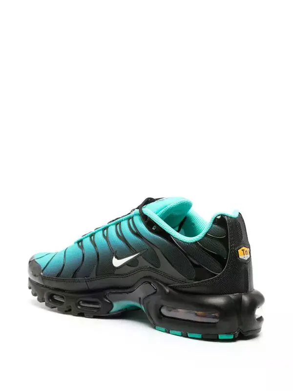 Nike Max Plus Sneakers - Black