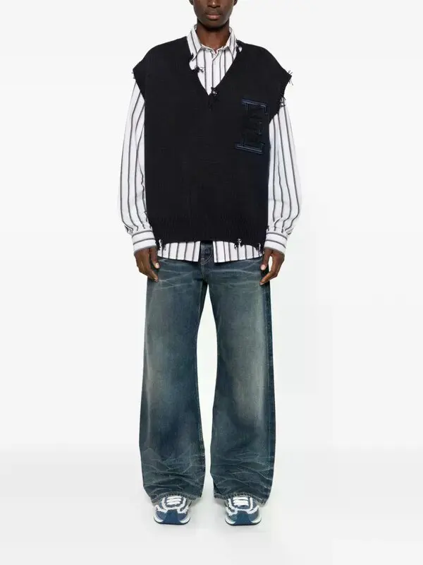 Études Studio V-neck Embroidered Vest