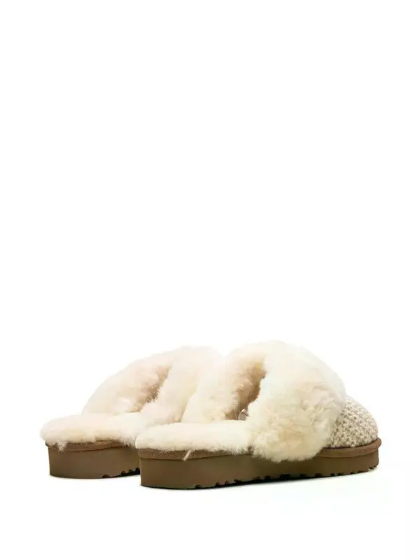 UGG Slip-on Slipper With Logo Patch - Cream