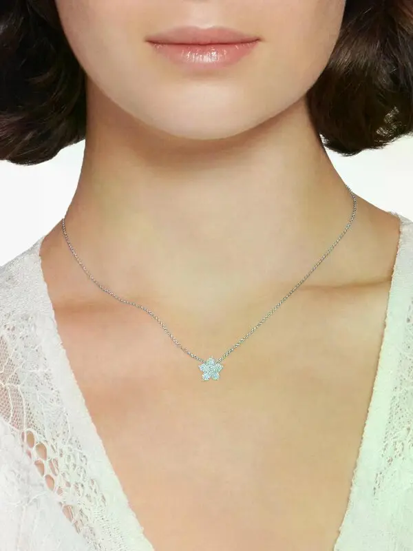 Kwiat 18kt White Gold Diamond Floral Cluster Pendant Necklace