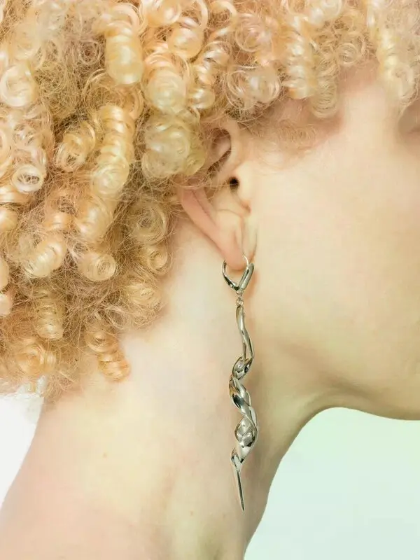Eddie Borgo Spiraled Ribbon Earrings - Silver