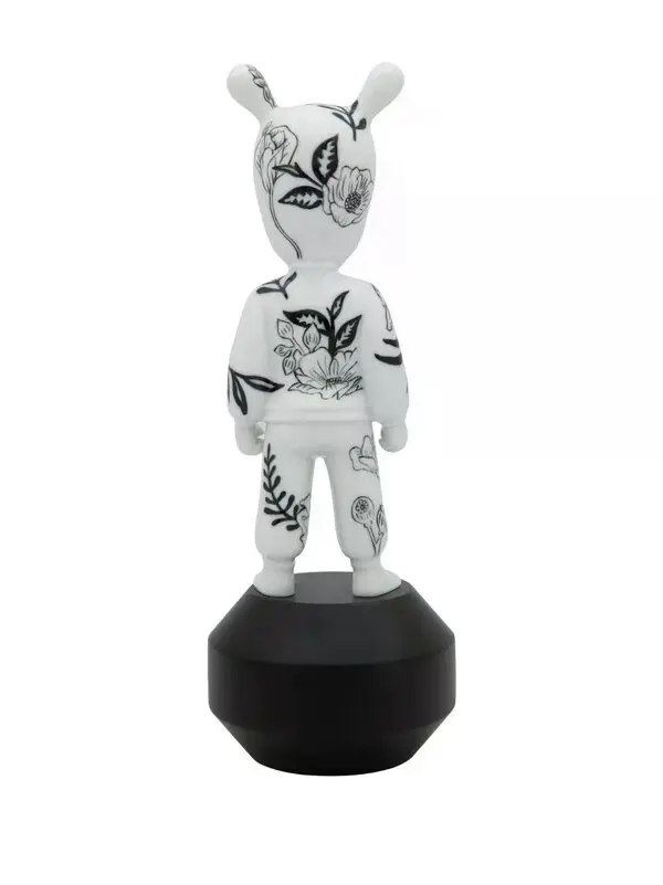 LLADRO The Guest Henn Kim
