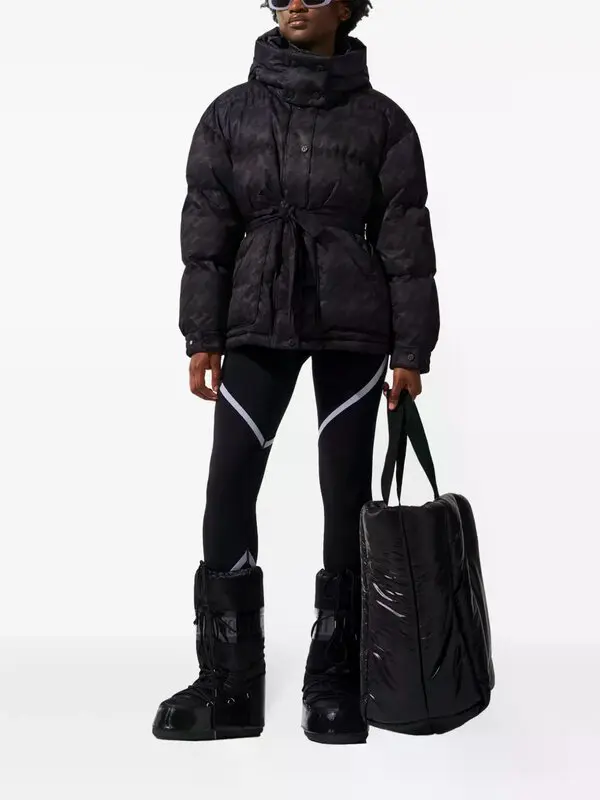 Perfect Moment Padded Tote Bag - Black