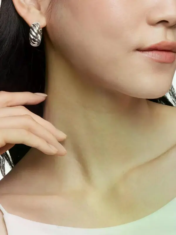 David Yurman Sterling Sculpted Cable Hoop Earrings