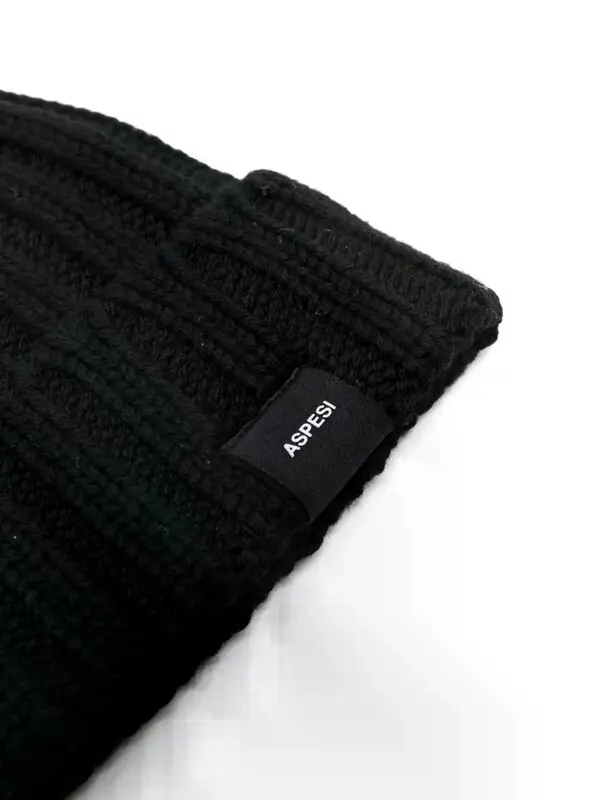 Aspesi Ribbed Beanie With Logo Patch