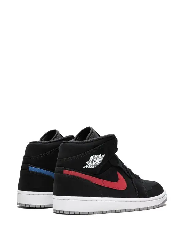 JORDAN 1 Mid Sneakers