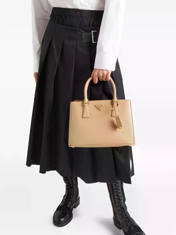 Prada Medium Galleria Leather Tote Bag - Neutrals