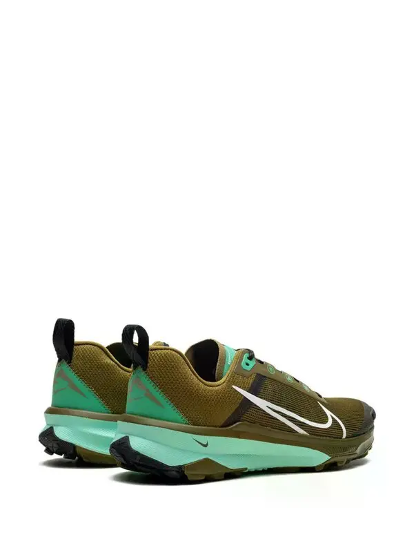 Nike React Terra Kiger 9 Sneakers