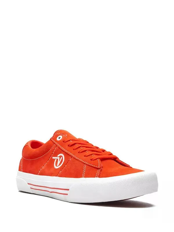 VANS Saddle Sid Pro Embroidered Suede Sneakers