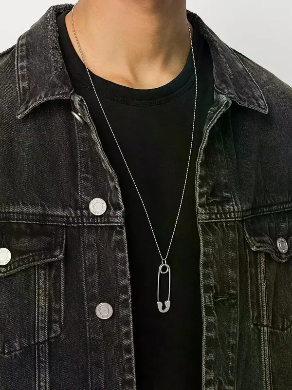 TRUE ROCKS Large Safety Pin Pendant Necklace - Silver