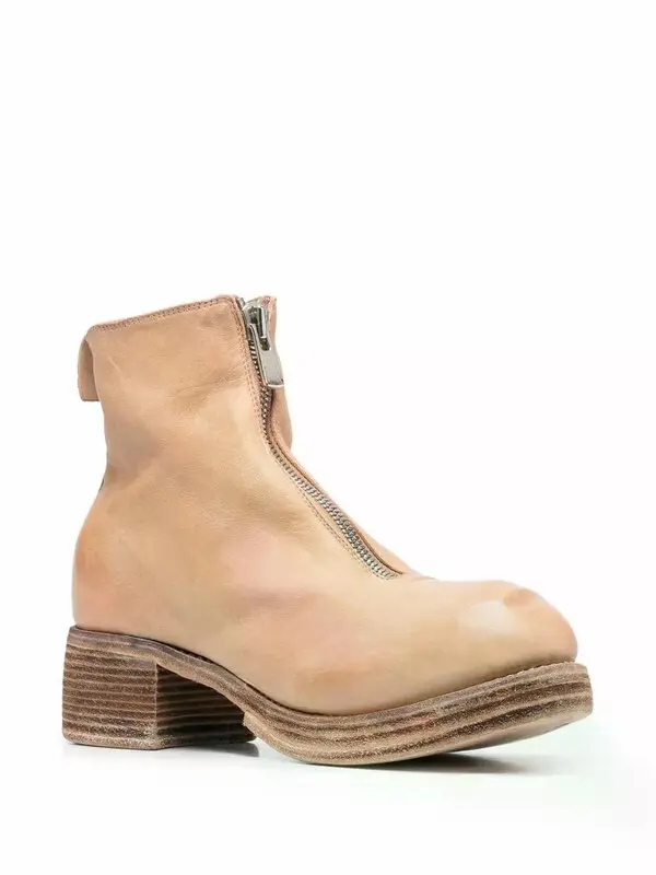 Guidi Grained Leather Round-toe Boots - Neutrals