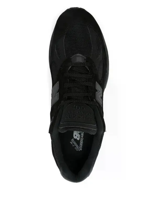 NEW BALANCE 991v2 Lace-up Sneakers