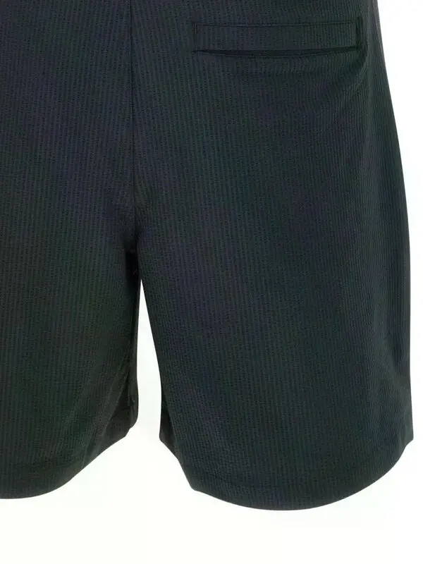 NEW BALANCE Seersucker Shorts - Black