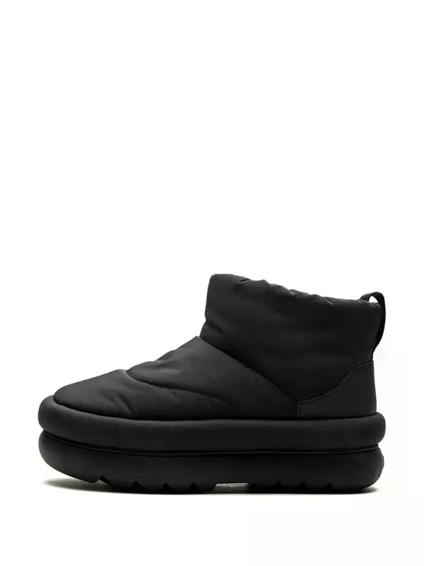 UGG Classic Maxi Mini Boots - Black