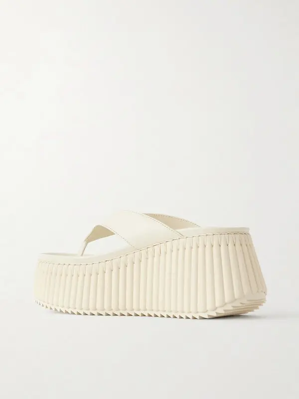 Chloé Nama Leather Platform Flip Flops - Neutrals
