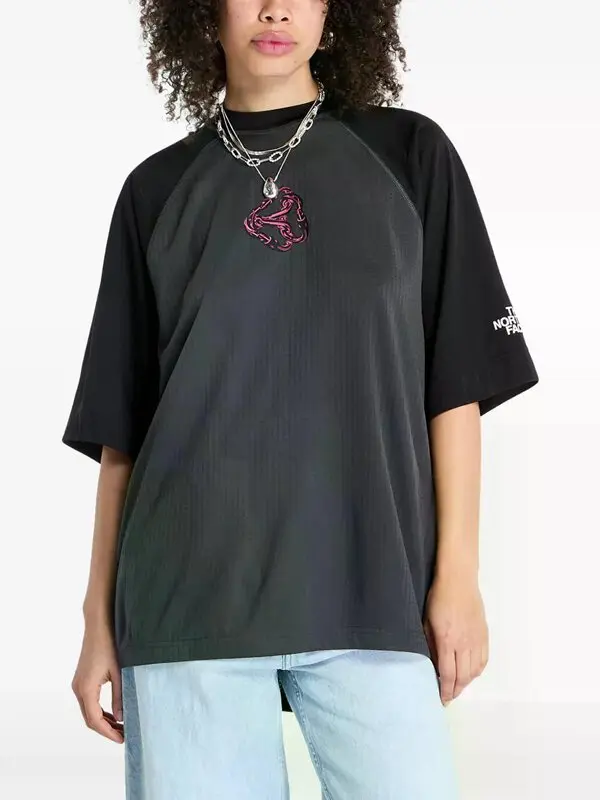 The North Face Embroidered Motif Raglan T-shirt