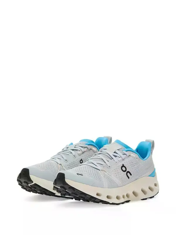 On Cloudsurfer Trail Sneakers
