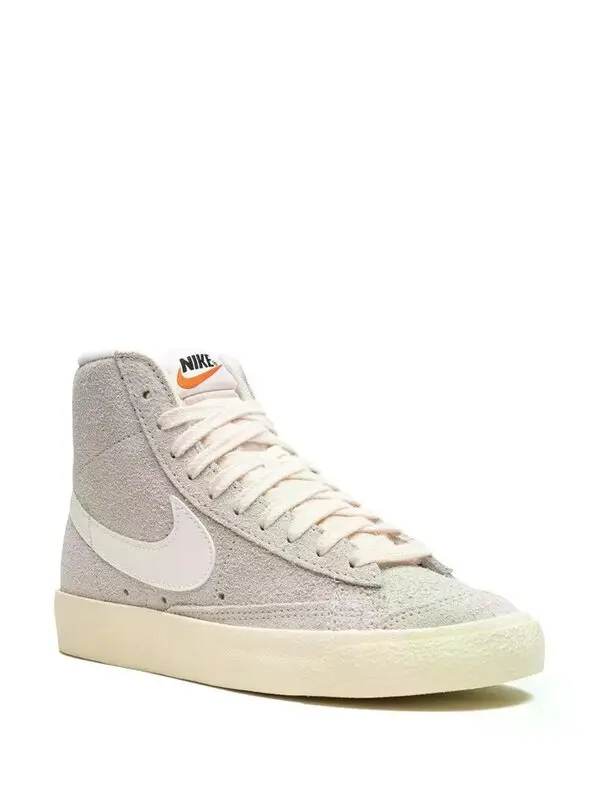 Nike Blazer Mid '77 Vintage High Top Sneakers