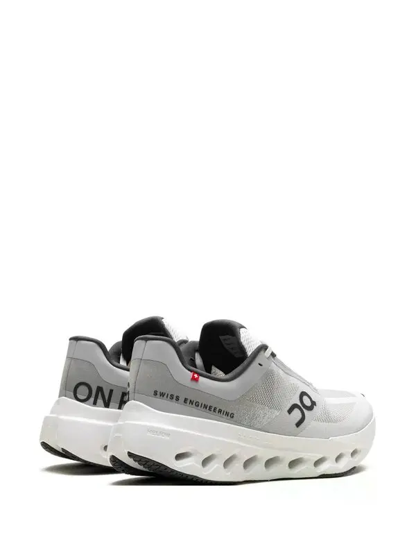 On Cloudsurfer" Lace-up Sneakers
