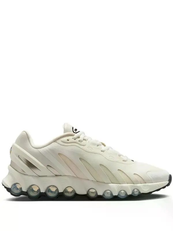 Nike Max Dn8 Lace Up Sneakers - White