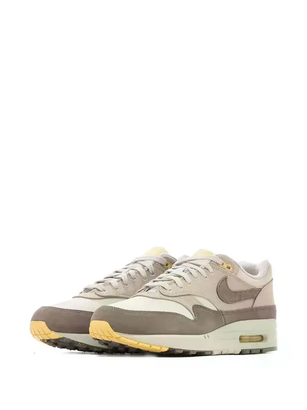 Nike Max 1 Premium Cave Stone Lace-up Sneakers - Neutrals