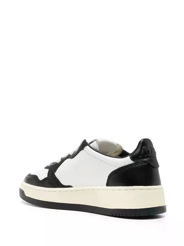AUTRY Medalist Leather Sneakers - Black