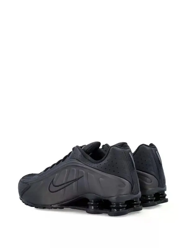 Nike Shox R4 Sneakers With Perforated Detailing - Black